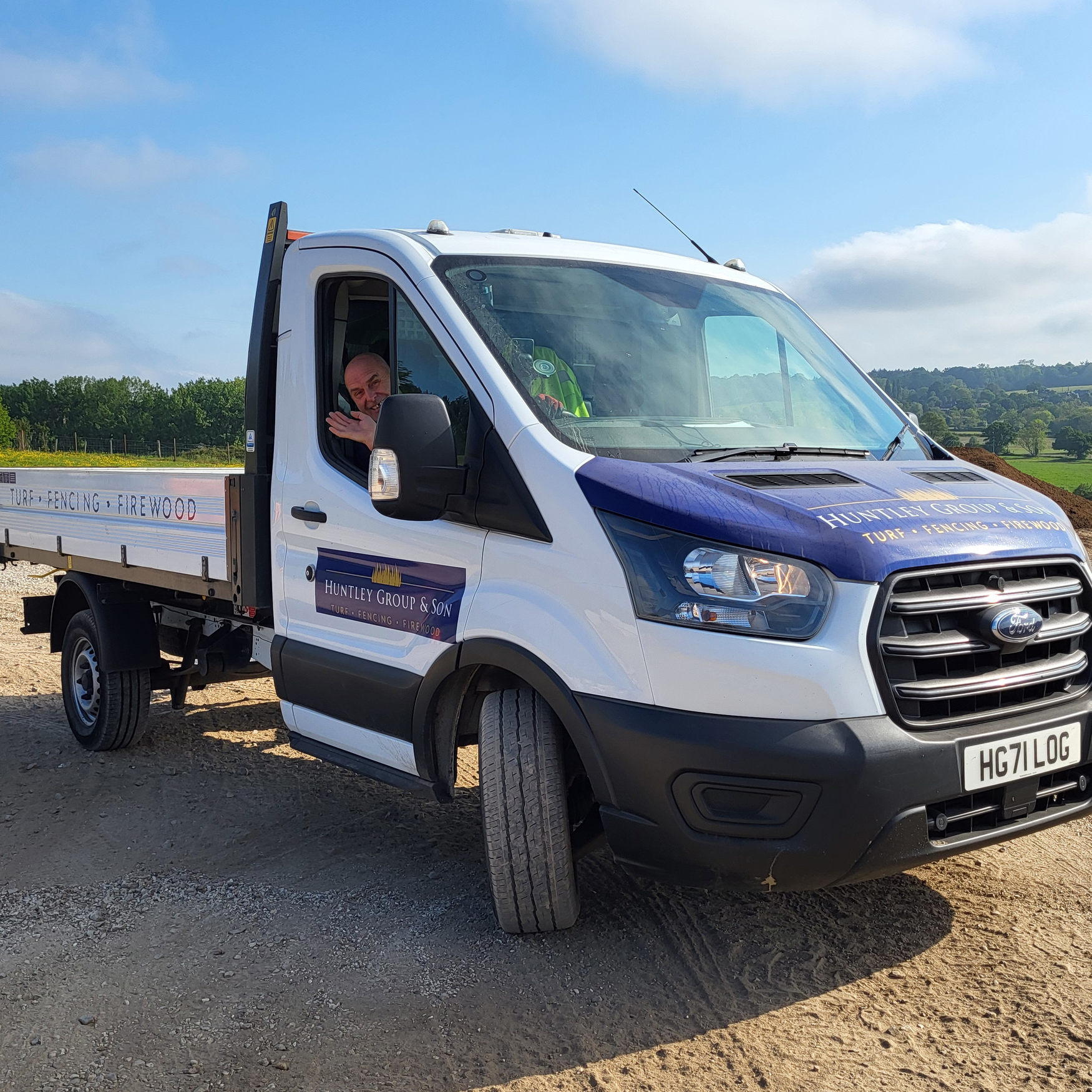 Mot Type 1 (loose tip, sold per tonne) – Huntley Group & Son Ltd