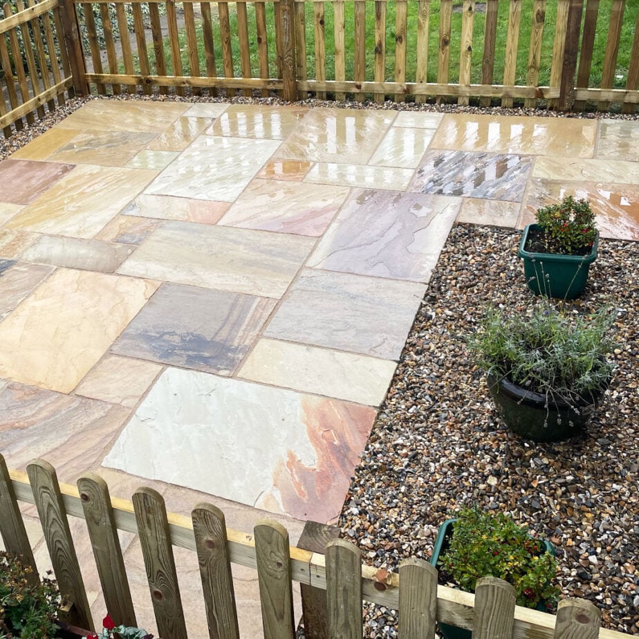 Fossil Mint Sawn Edge Indian Sandstone Paving Slabs, Patio Pack (19.5m ...
